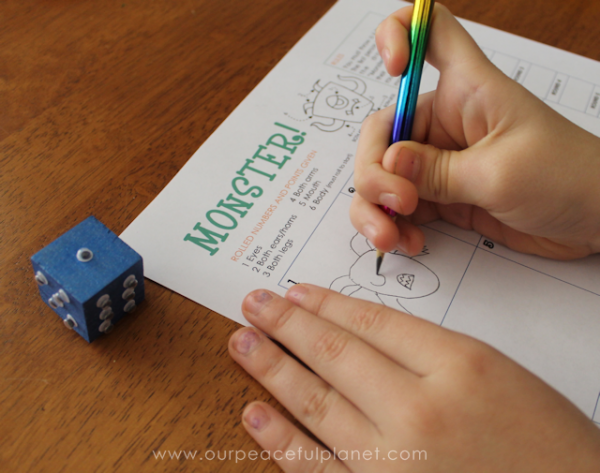 Monster! A Halloween Game (Free printables) – Craft Your Happiness